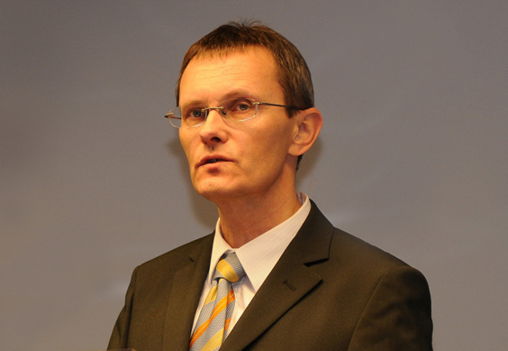 Vilks: vērojama stabila uzlabošanās darba tirgū